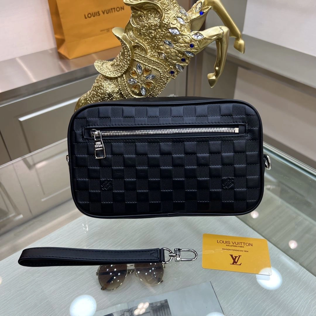 Mens Louis Vuitton Clutch Bags