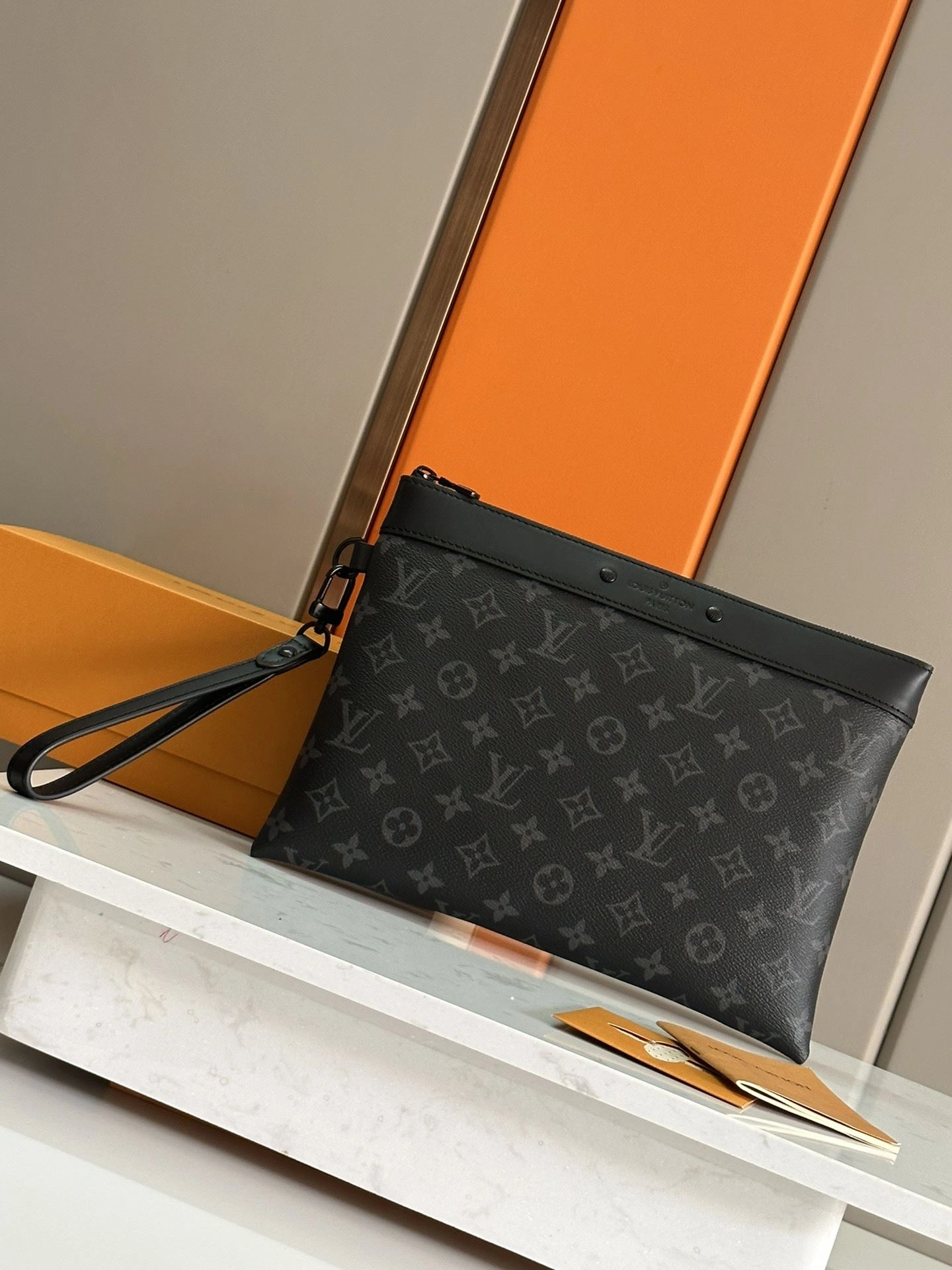 Mens Louis Vuitton Clutch Bags