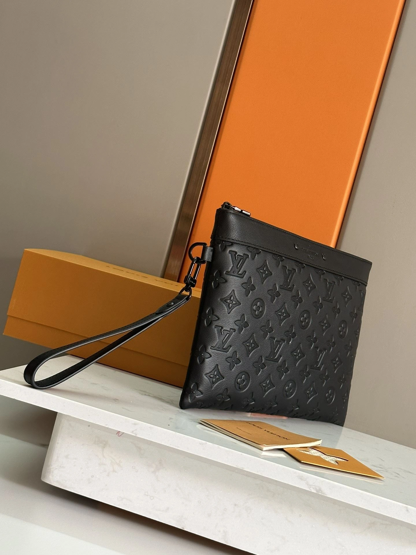 Official Mens Louis Vuitton Clutch Bags
