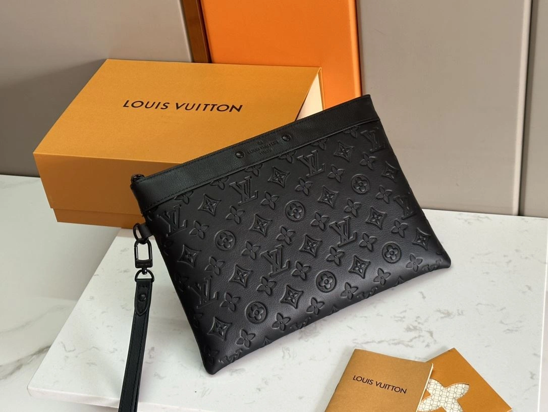 Official Mens Louis Vuitton Clutch Bags