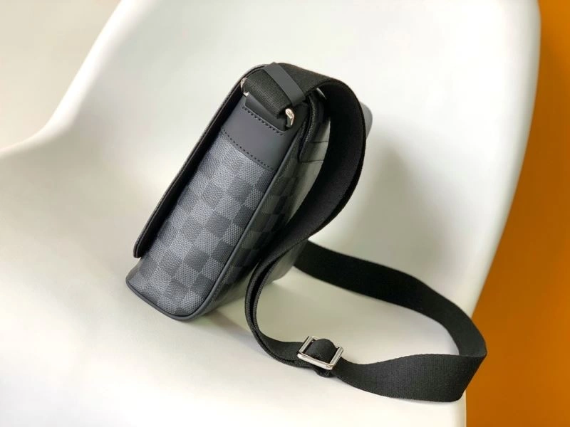Factory-made Mens Louis Vuitton Satchel Bags