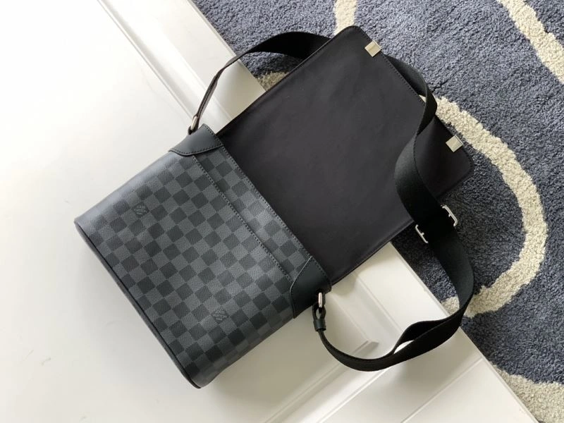 Factory-made Mens Louis Vuitton Satchel Bags