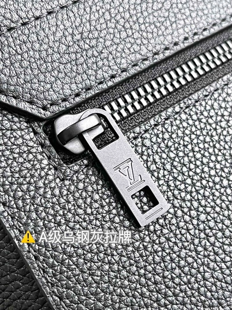 Budget-friendly Mens Louis Vuitton Satchel Bags