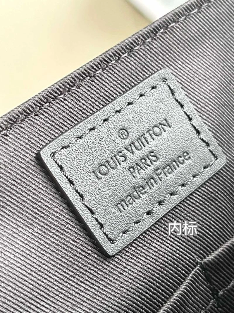 Budget-friendly Mens Louis Vuitton Satchel Bags