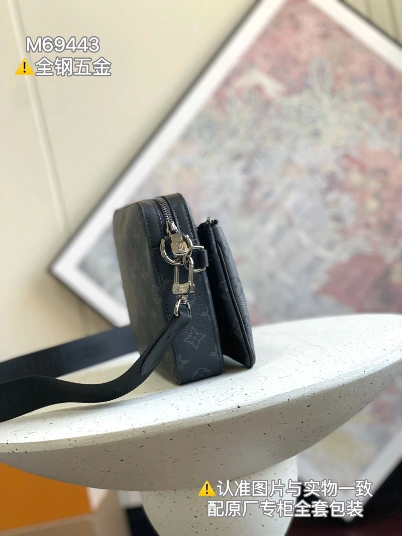 Perfect replica Mens Louis Vuitton Satchel Bags