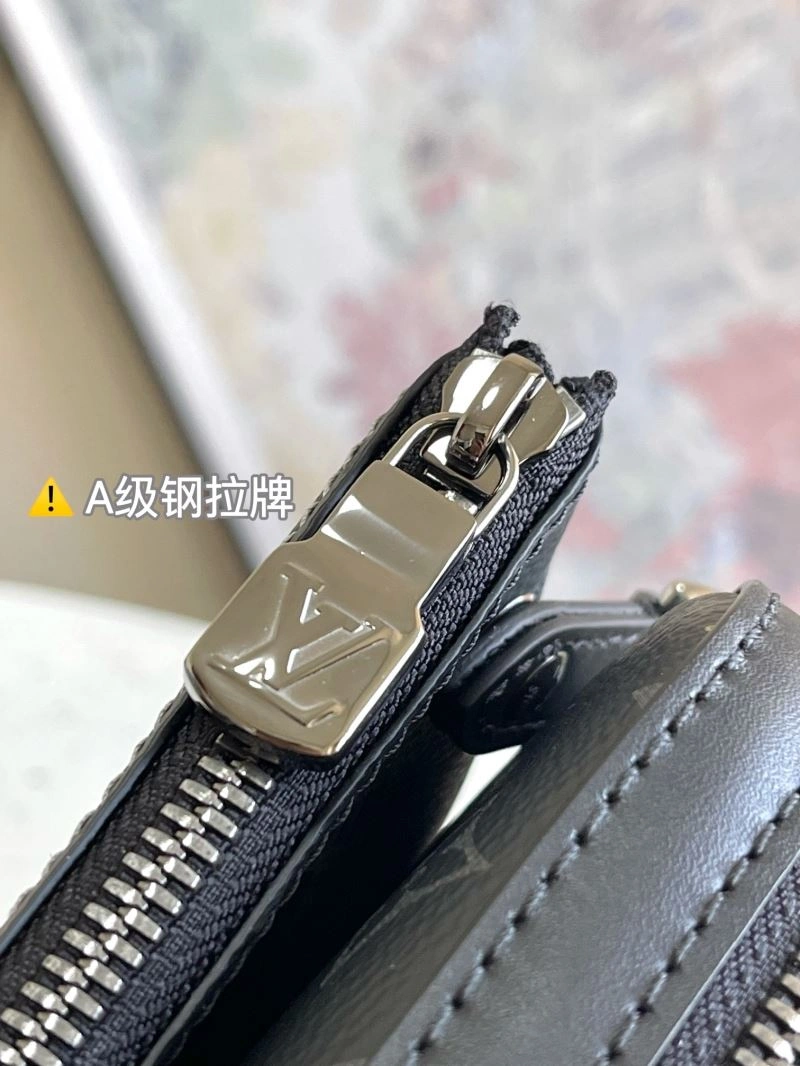 Perfect replica Mens Louis Vuitton Satchel Bags
