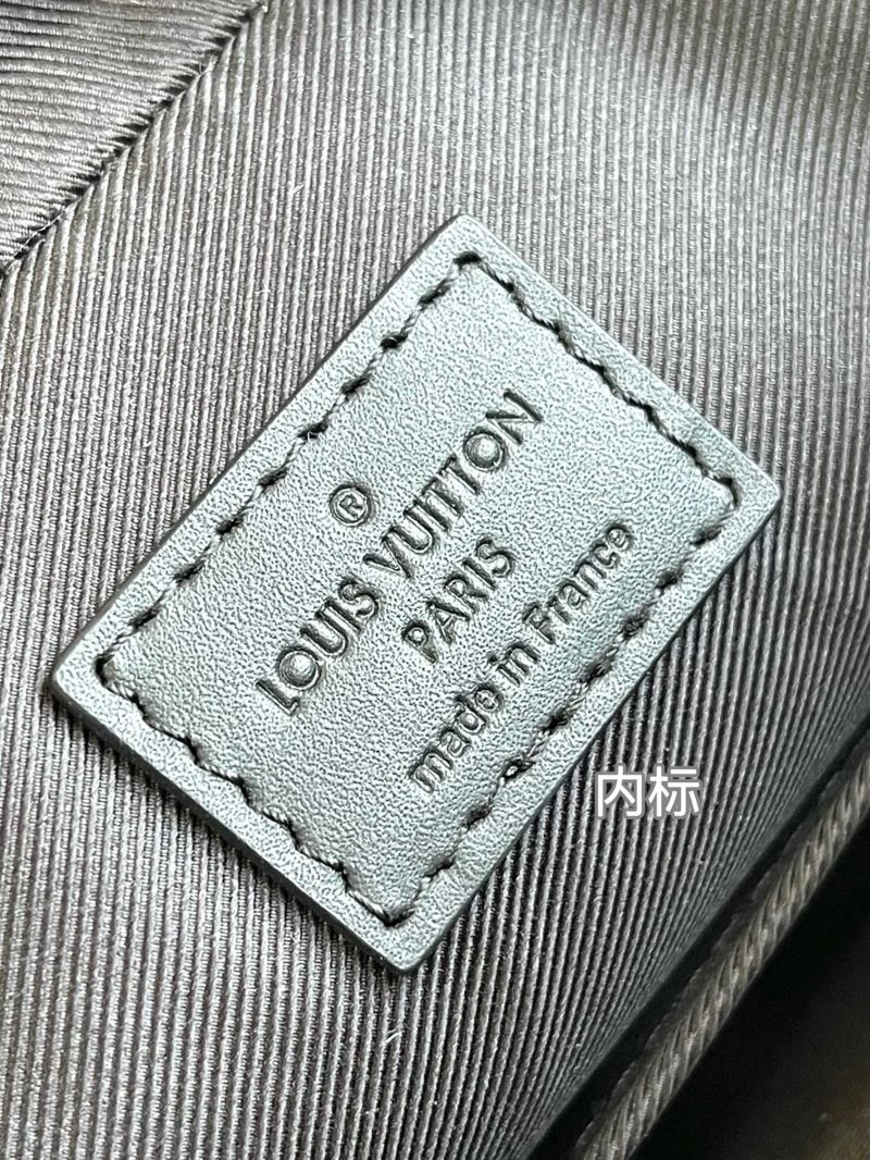 Perfect replica Mens Louis Vuitton Satchel Bags