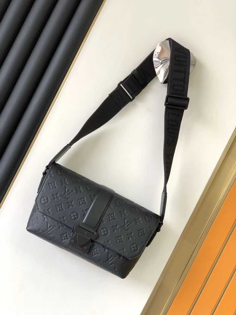 High accuracy Mens Louis Vuitton Satchel Bags