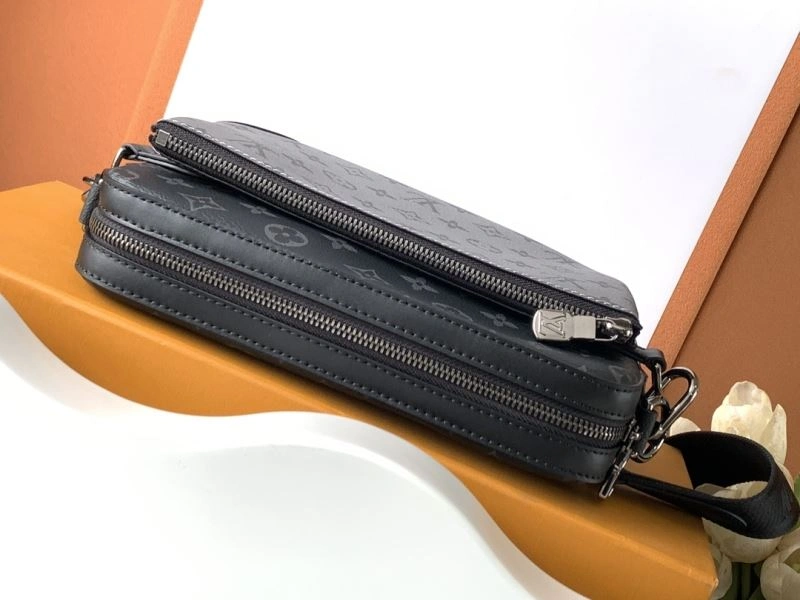 Mirror quality Mens Louis Vuitton Satchel Bags