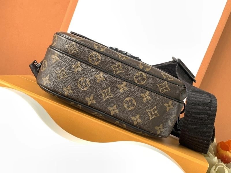 Official Mens Louis Vuitton Satchel Bags