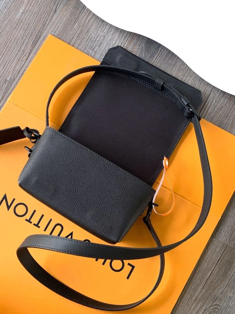 Mirror quality Mens Louis Vuitton Satchel Bags