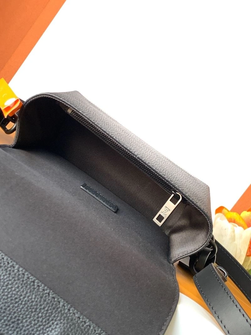 Mirror quality Mens Louis Vuitton Satchel Bags