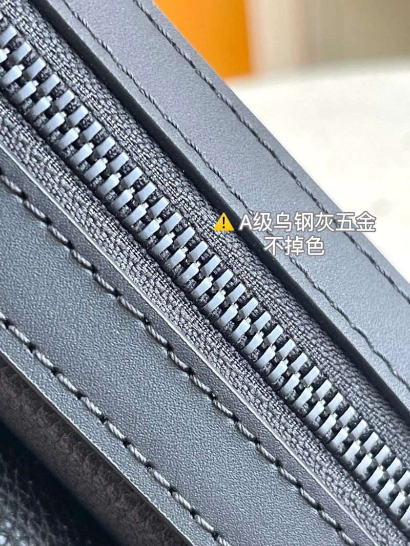 Brand-original Mens Louis Vuitton Satchel Bags