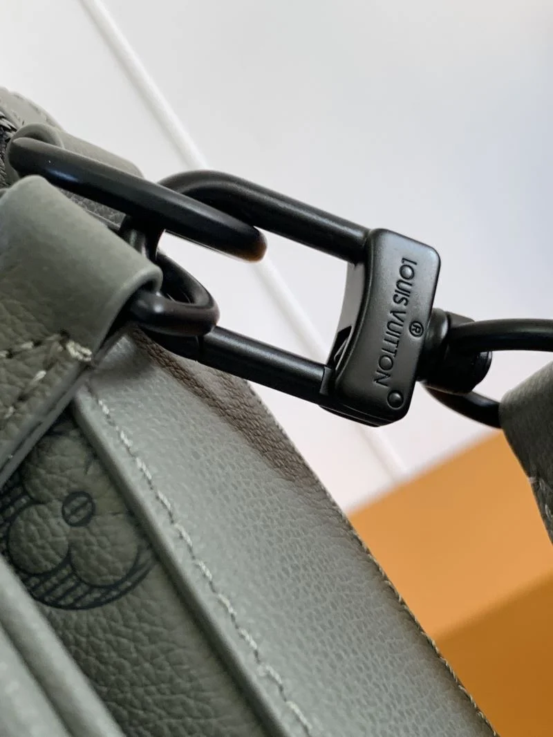 Economical Mens Louis Vuitton Satchel Bags