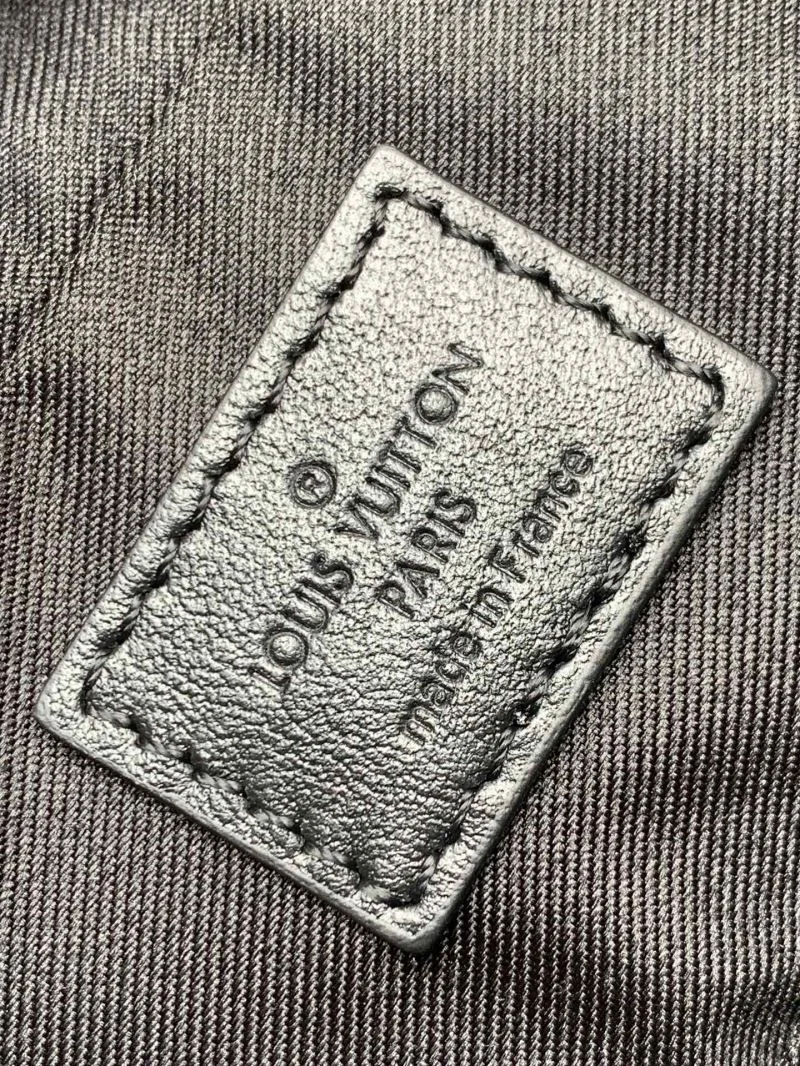 Factory-made Mens Louis Vuitton Satchel Bags