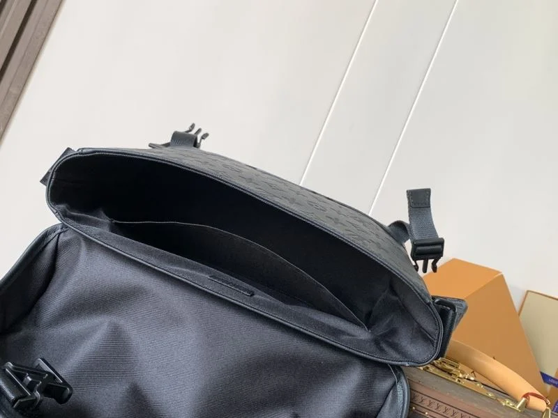 Budget-friendly Mens Louis Vuitton Satchel Bags