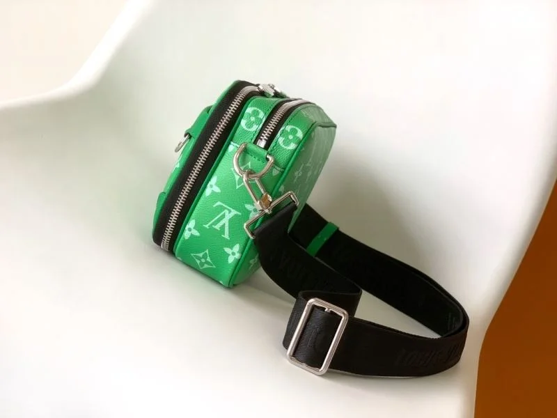 Precise copy Mens Louis Vuitton Satchel Bags
