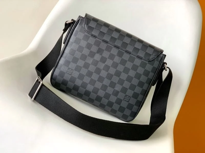 Mirror quality Mens Louis Vuitton Satchel Bags