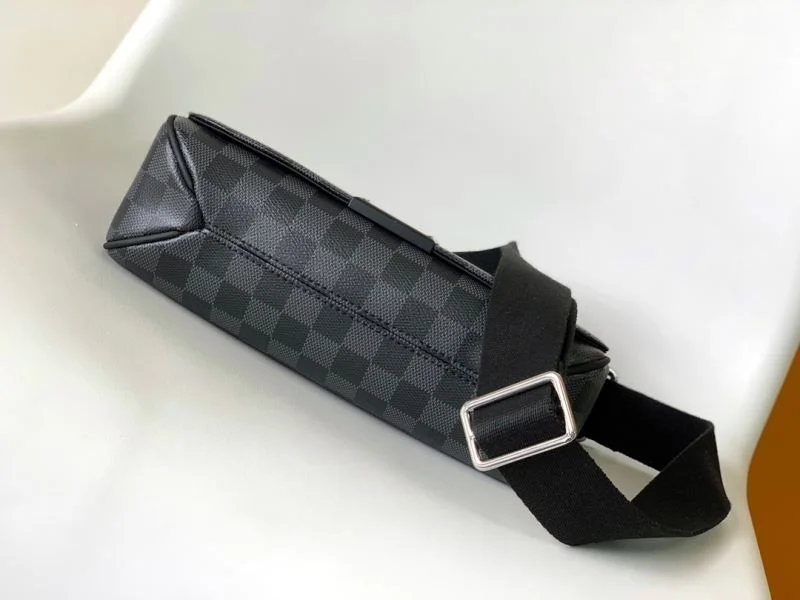 Mirror quality Mens Louis Vuitton Satchel Bags