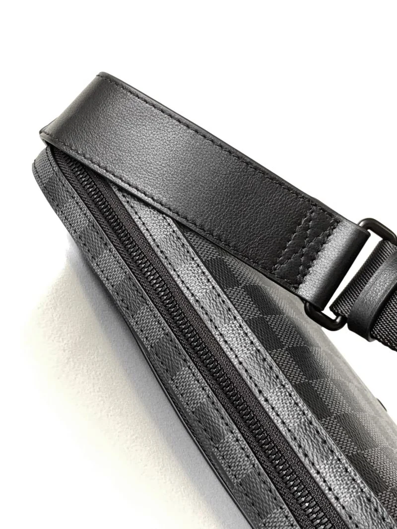 Reasonably priced Mens Louis Vuitton Satchel Bags