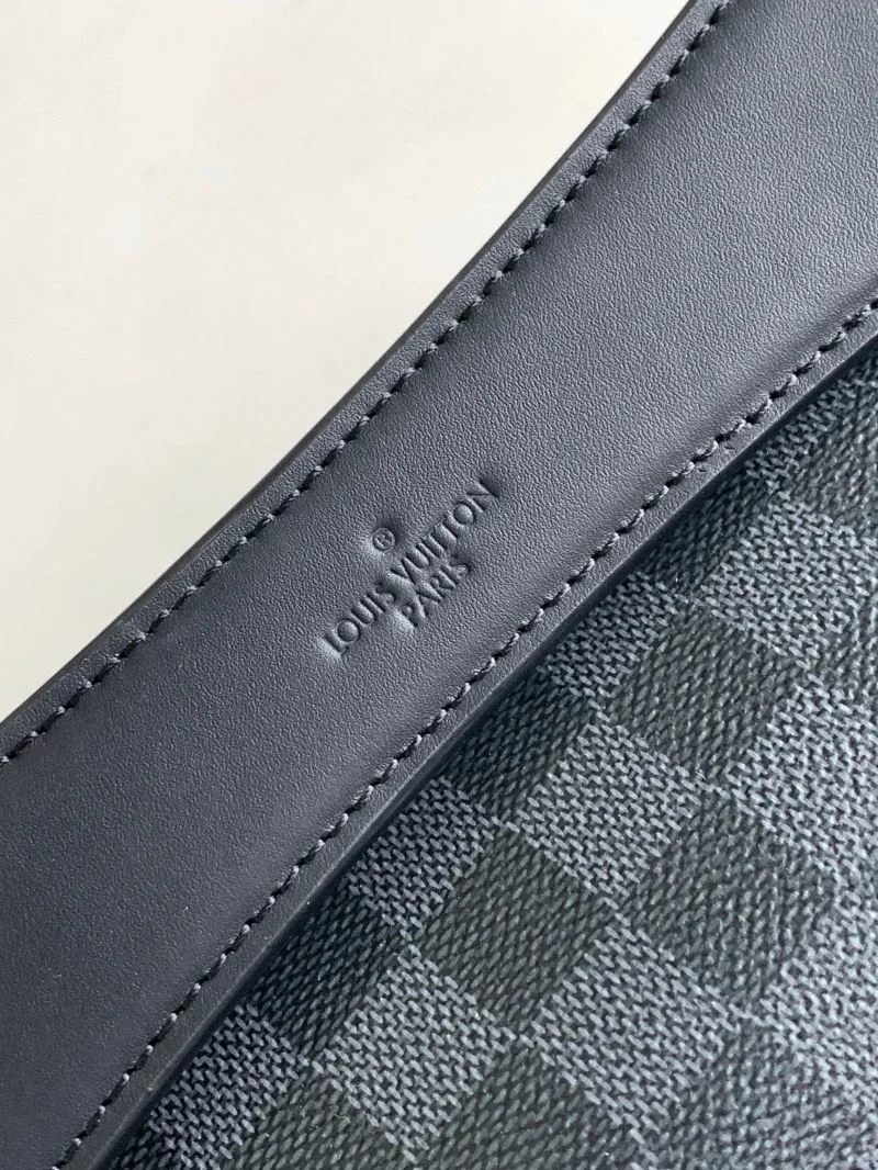 Precise copy Mens Louis Vuitton Satchel Bags