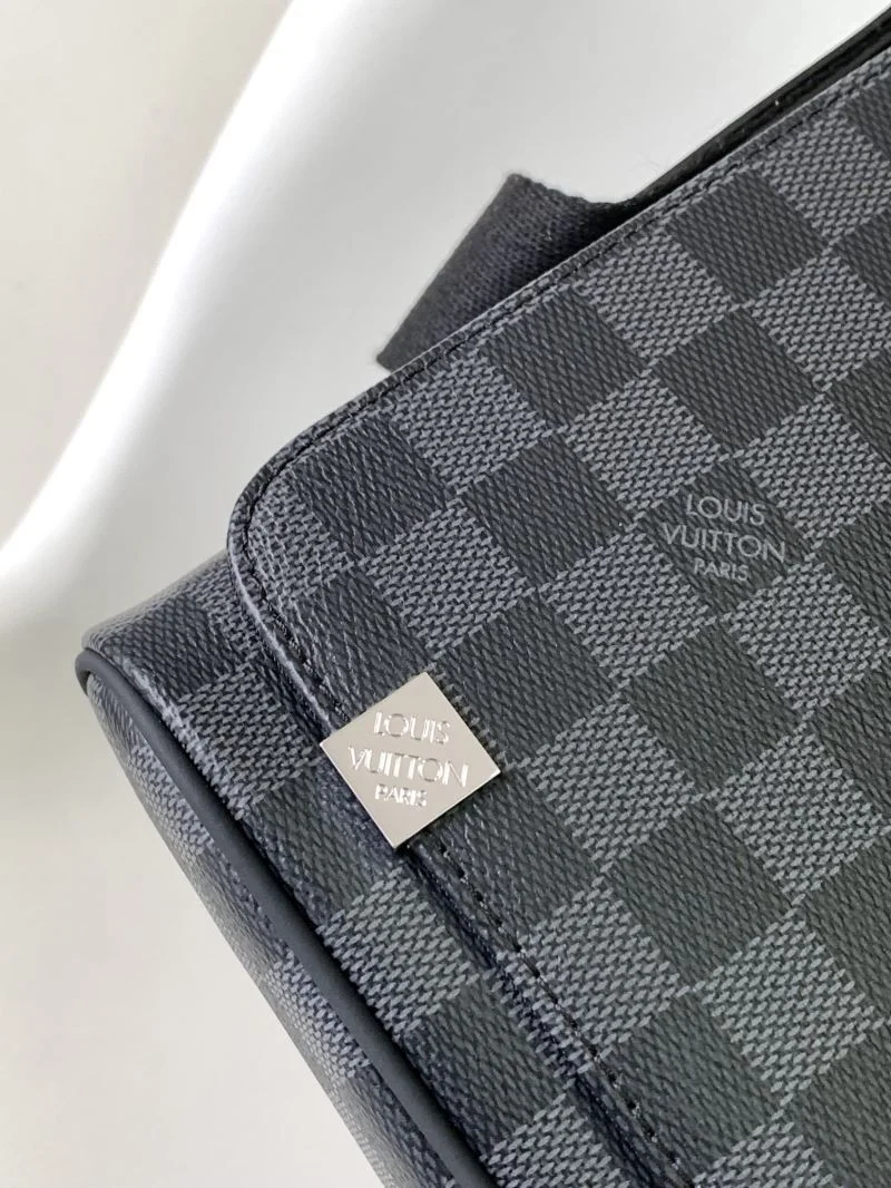 Budget-friendly Mens Louis Vuitton Satchel Bags