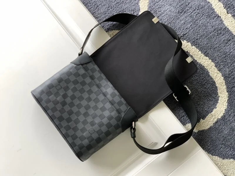 Budget-friendly Mens Louis Vuitton Satchel Bags