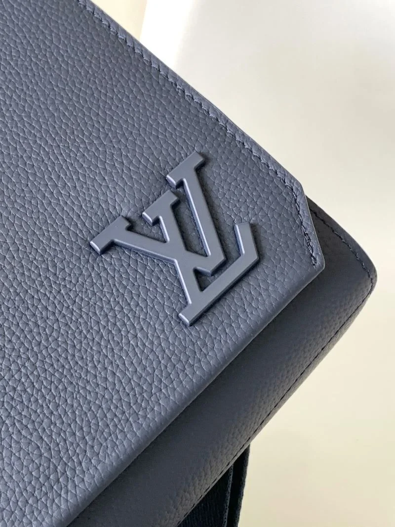 Reasonably priced Mens Louis Vuitton Satchel Bags