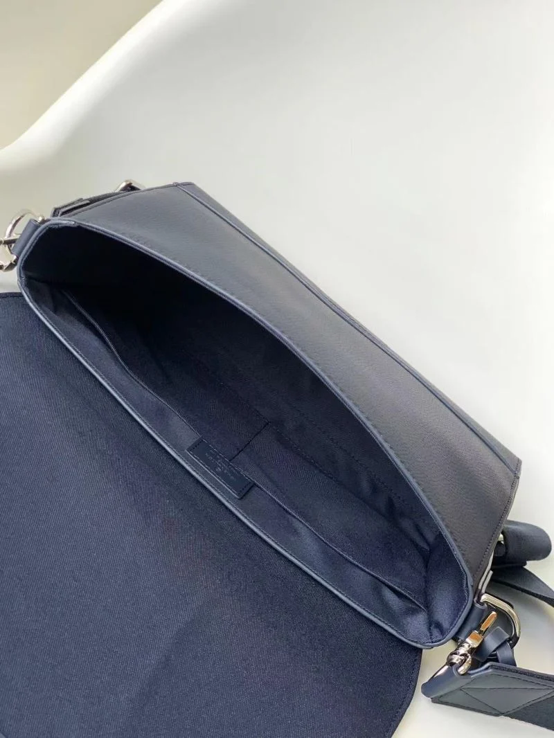 Reasonably priced Mens Louis Vuitton Satchel Bags