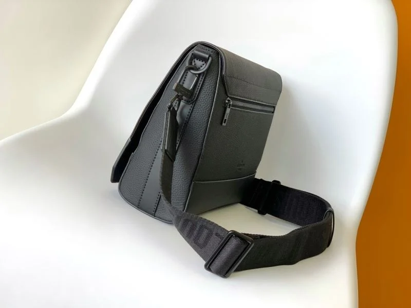 Discounted Mens Louis Vuitton Satchel Bags