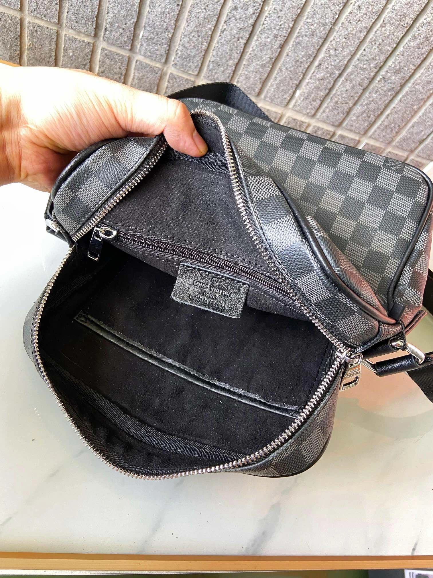 Bargain Mens Louis Vuitton Satchel Bags
