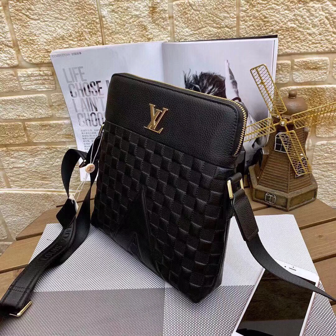 Economical Mens Louis Vuitton Satchel Bags