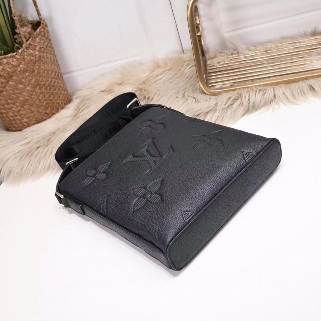 Inexpensive Mens Louis Vuitton Satchel Bags