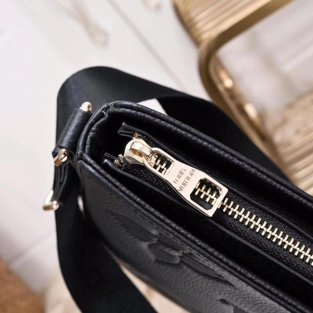 Inexpensive Mens Louis Vuitton Satchel Bags