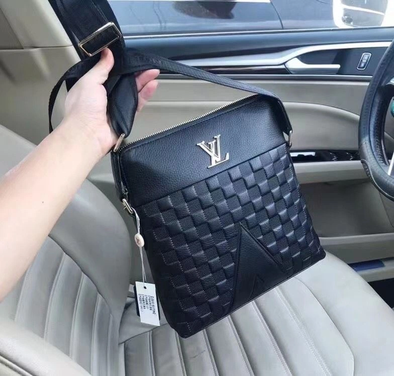 Factory-made Mens Louis Vuitton Satchel Bags