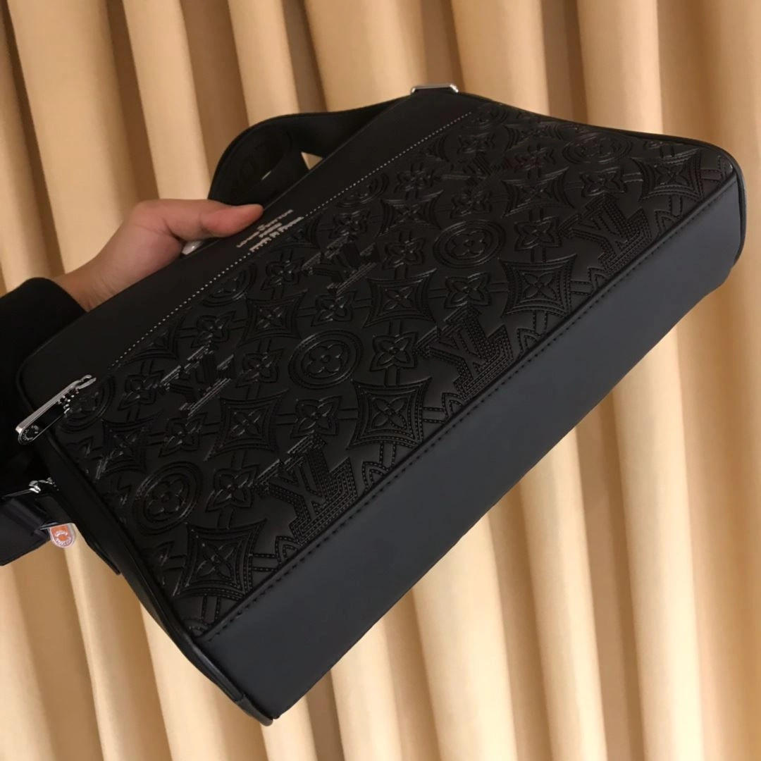 Reasonably priced Mens Louis Vuitton Satchel Bags