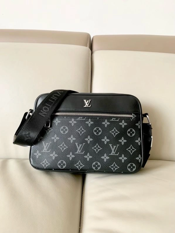 Mens Louis Vuitton Satchel Bags
