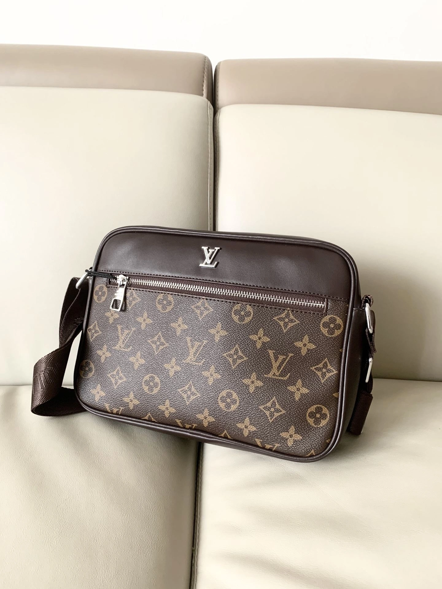 Original Mens Louis Vuitton Satchel Bags