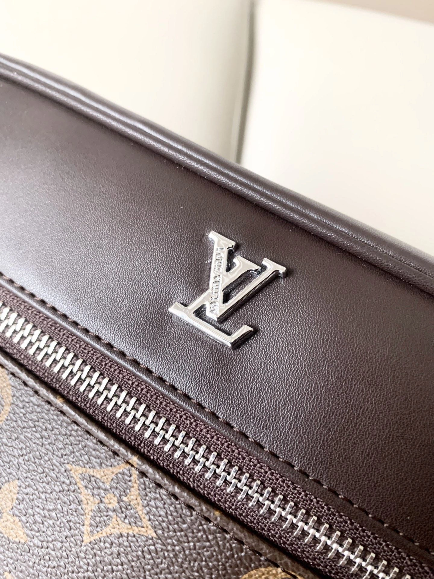 Original Mens Louis Vuitton Satchel Bags