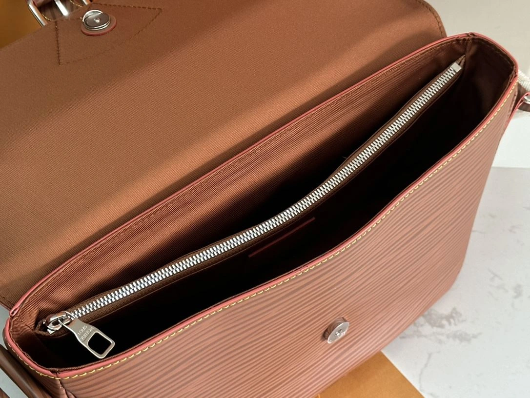 Authentic Mens Louis Vuitton Satchel Bags