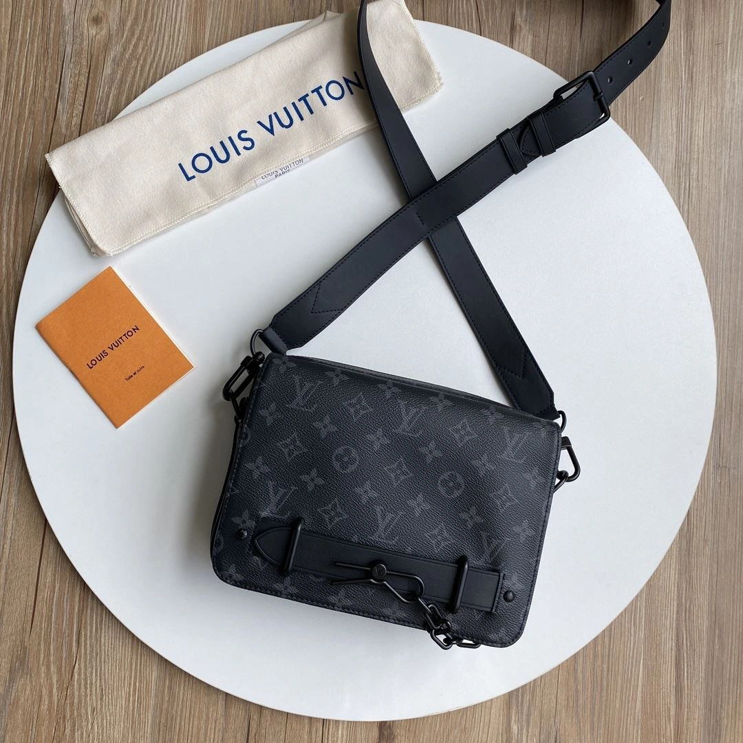 Budget-friendly Mens Louis Vuitton Satchel Bags