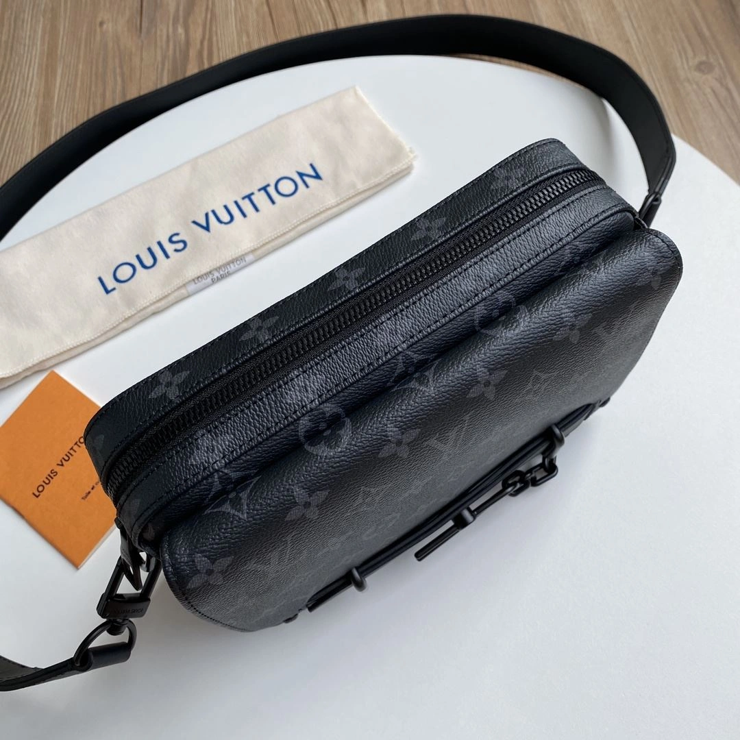 Budget-friendly Mens Louis Vuitton Satchel Bags