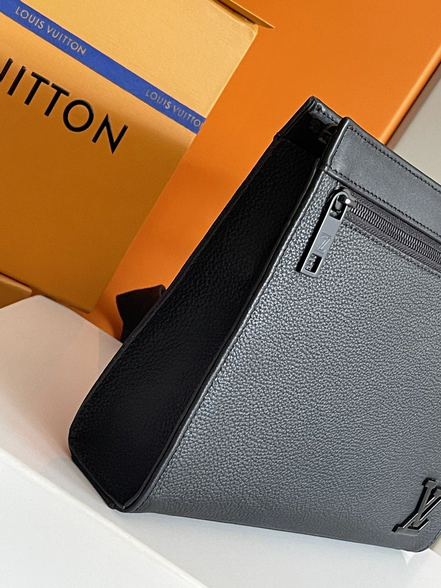 Affordable Mens Louis Vuitton Satchel Bags