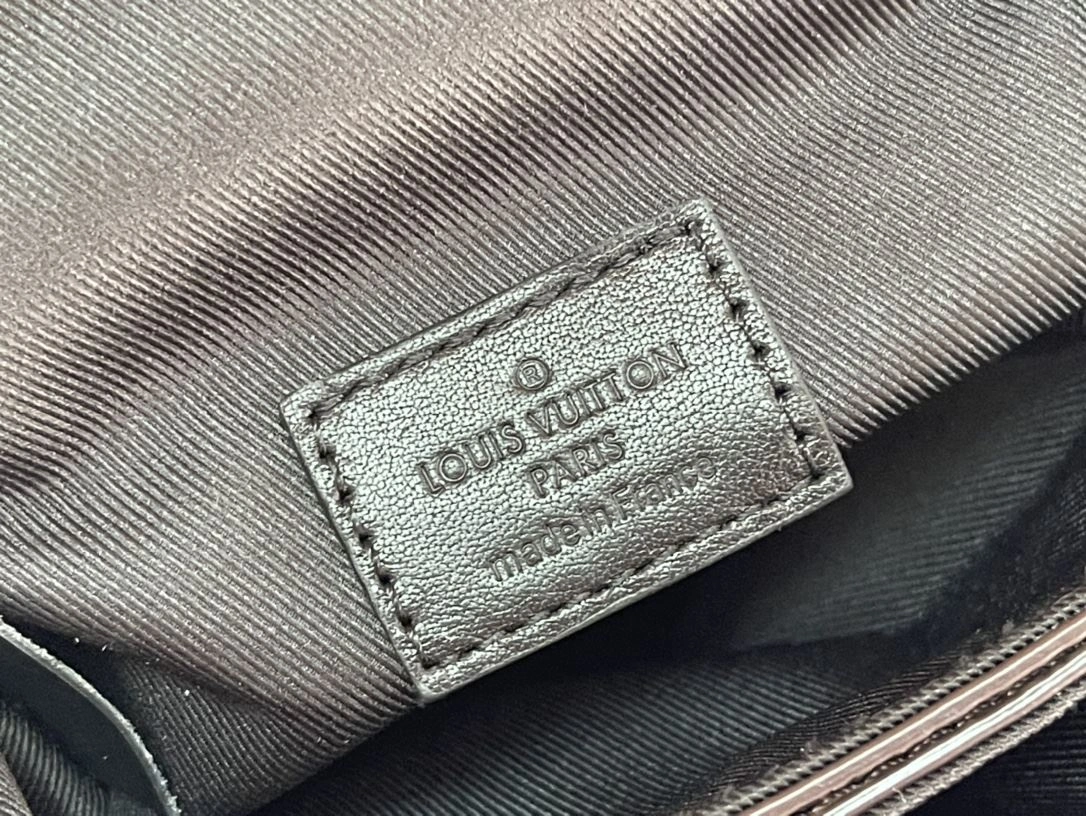 High fidelity Mens Louis Vuitton Satchel Bags