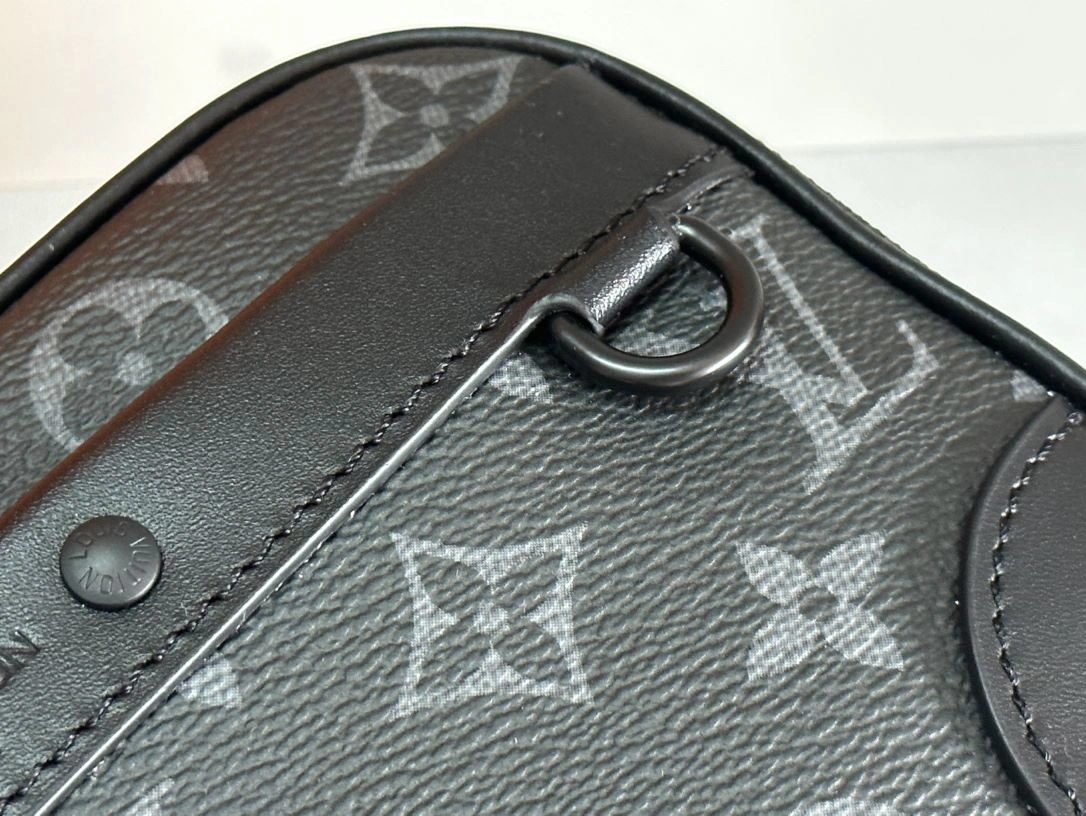 1:1 copy Mens Louis Vuitton Satchel Bags
