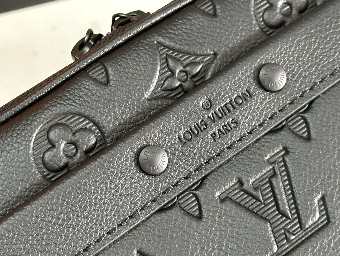 Precise copy Mens Louis Vuitton Satchel Bags