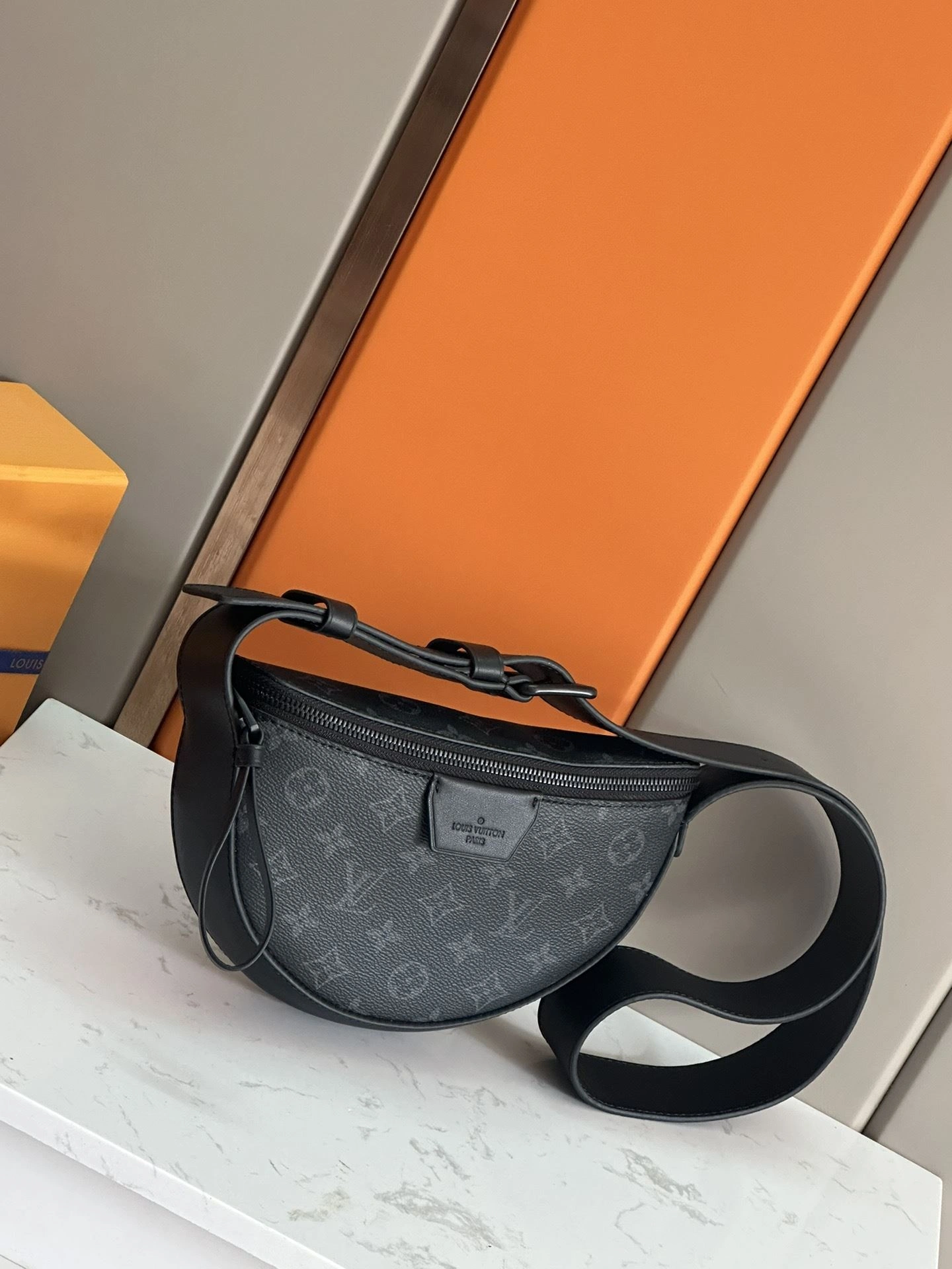 Factory-made Mens Louis Vuitton Satchel Bags
