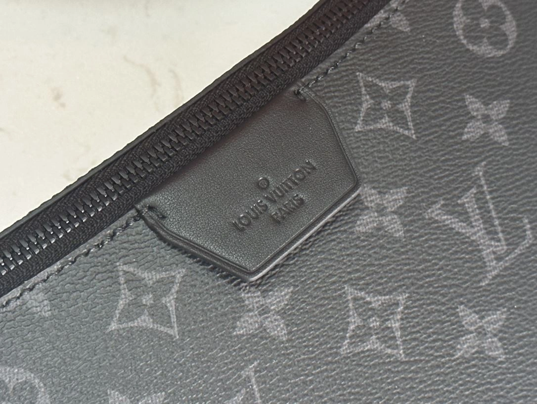 Factory-made Mens Louis Vuitton Satchel Bags