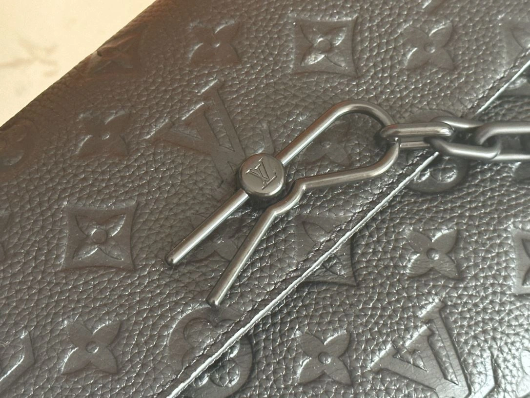 Mirror quality Mens Louis Vuitton Satchel Bags