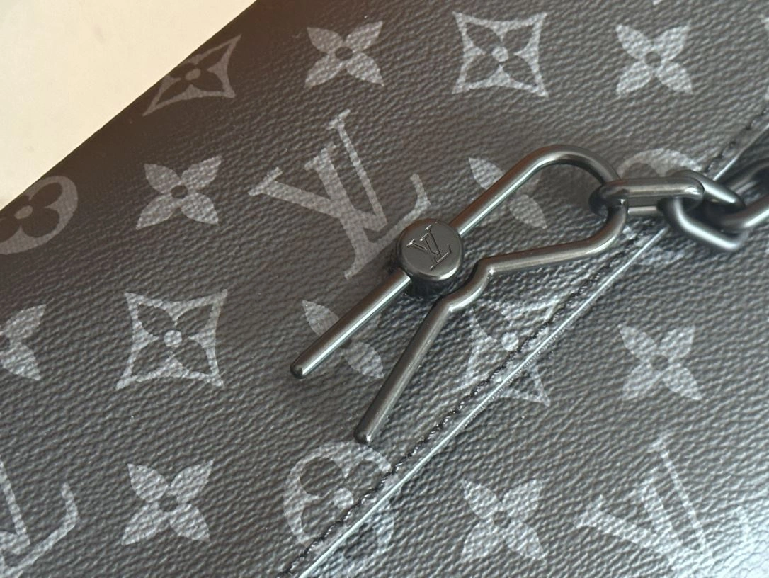 1:1 copy Mens Louis Vuitton Satchel Bags